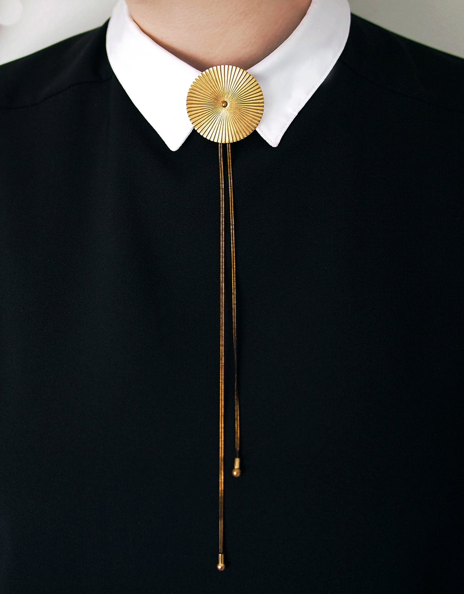 TROLLOP Large Bolo Tie Necklace black and gold | Lord Violet – lordviolet